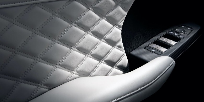 2023 Mitsubishi Outlander - John Deery Motors